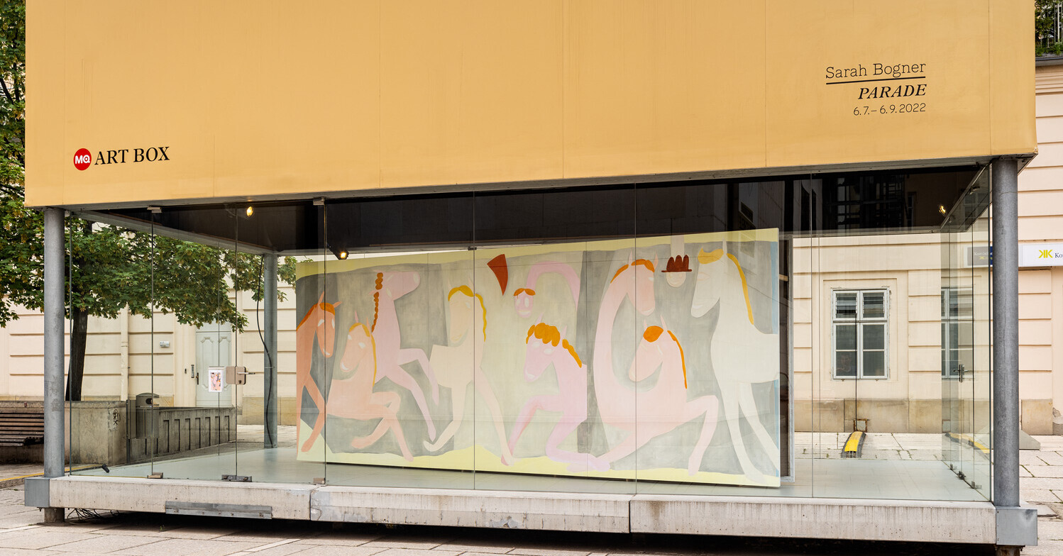 MQ Art Box: Sarah Bogner – PARADE