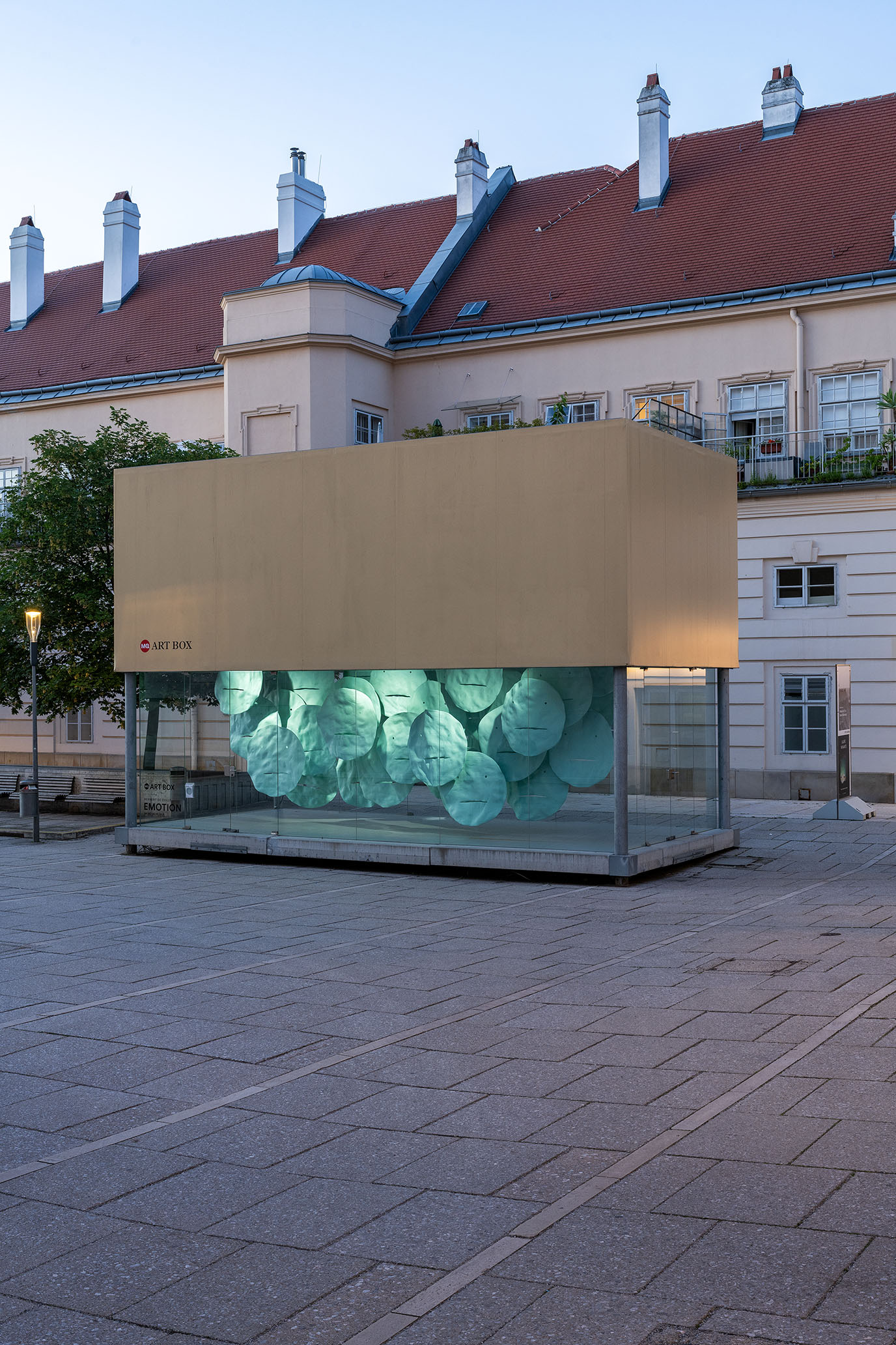 Herbert De Colle: EMOTION